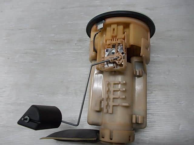[Used]Fuel Pump TOYOTA Ipsum CBA-ACM21W - BE FORWARD Auto Parts