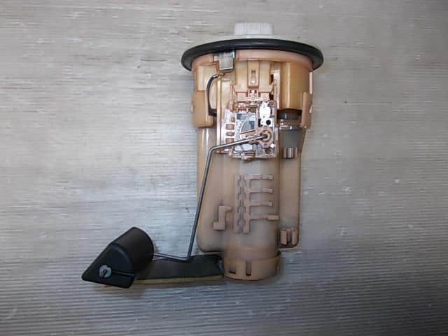 [Used]Fuel Pump TOYOTA Ipsum CBA-ACM21W - BE FORWARD Auto Parts