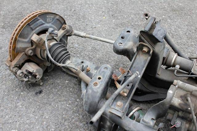 [Used]MITSUBISHI Pajero IO Front axle GF-H66W - BE FORWARD Auto Parts