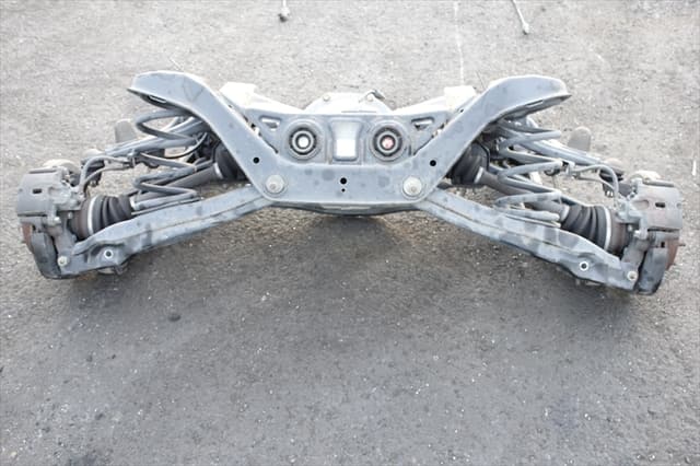 [Used]Rear Axle MITSUBISHI Pajero LA-V63W - BE FORWARD Auto Parts