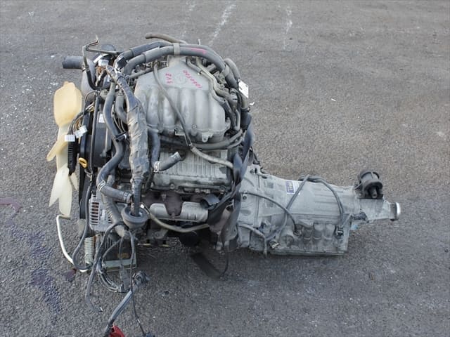 [Used]Engine & Transmission 5VZ TOYOTA Grand Hiace GF-VCH10W - BE ...