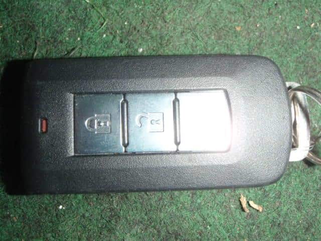 [Used]Keyless Entry Remote Control Key MITSUBISHI Galant Fortis DBA ...