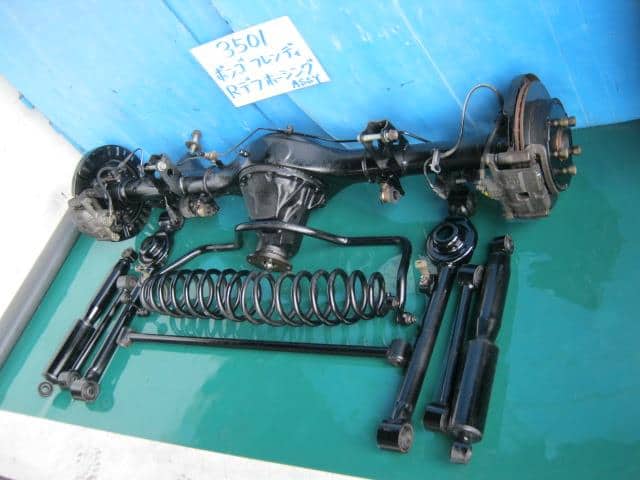 [Used]Rear Differential Housing Assembly MAZDA Bongo Friendee 2001 GF ...