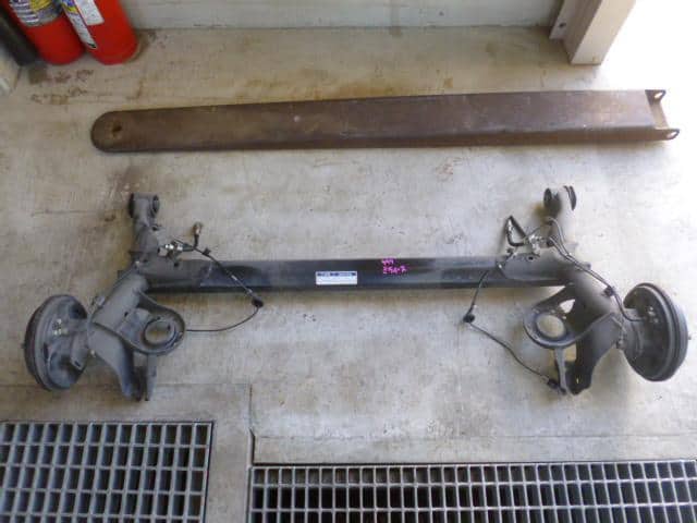 [Used]Rear Axle Beam Assembly DAIHATSU Mira e-s DBA-LA300S - BE FORWARD ...