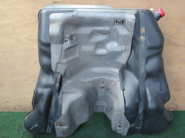 [Used]Fuel Tank NISSAN Silvia GF-S15 - BE FORWARD Auto Parts