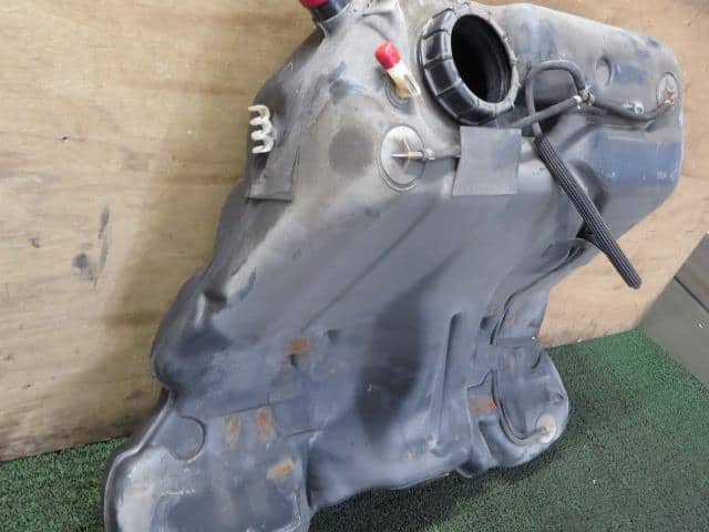 [Used]Fuel Tank NISSAN Silvia GF-S15 - BE FORWARD Auto Parts