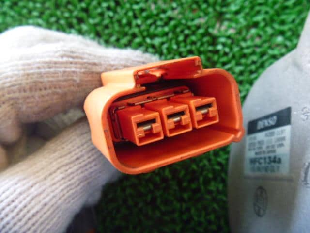 [Used]A/C Compressor TOYOTA Prius DAA-NHW20 8837047010 - BE FORWARD ...