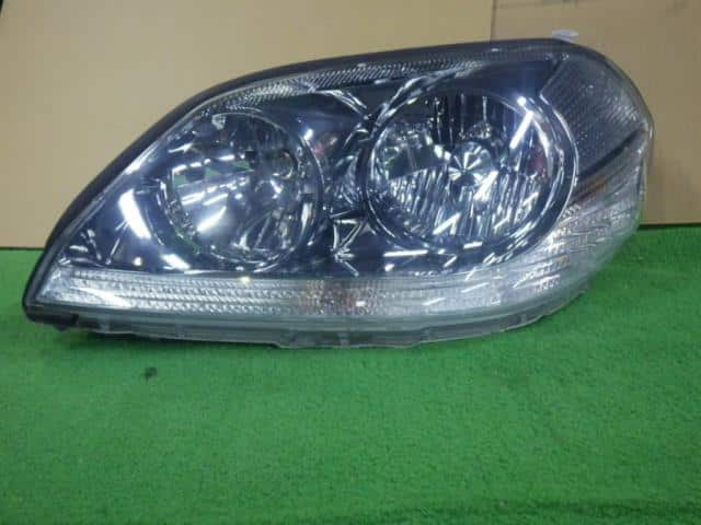 [Used]Left Headlight TOYOTA Mark II TA-JZX110 - BE FORWARD Auto Parts