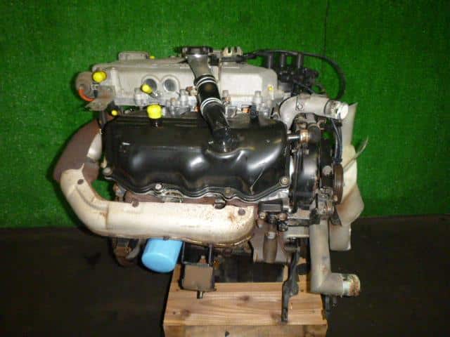 [Used]VG30E Engine NISSAN Caravan Van - BE FORWARD Auto Parts