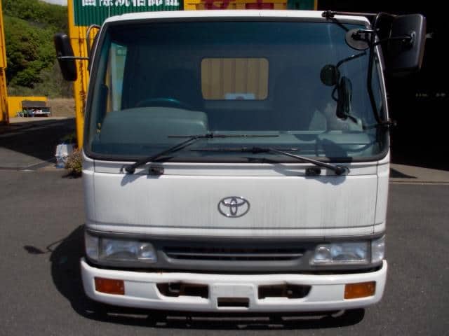 [Used]Cabin TOYOTA Dyna KC-FB4JGA - BE FORWARD Auto Parts