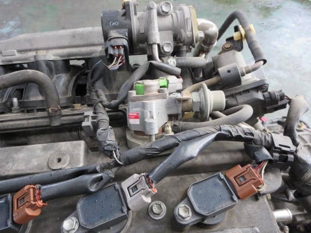 [Used]1AZ-FSE Engine TOYOTA Voxy 2004 CBA-AZR60G - BE FORWARD Auto Parts
