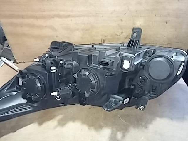 [Used] Headlights Right RENAULT SAMSUNG SM5 260105278R - BE FORWARD ...