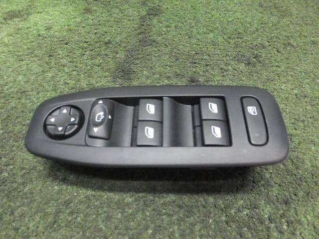 [Used]Power Window Switch PEUGEOT 208 96749624 - BE FORWARD Auto Parts