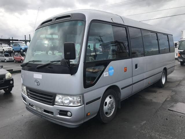 [Used]Right Headlight TOYOTA Coaster 8111036540 - BE FORWARD Auto Parts