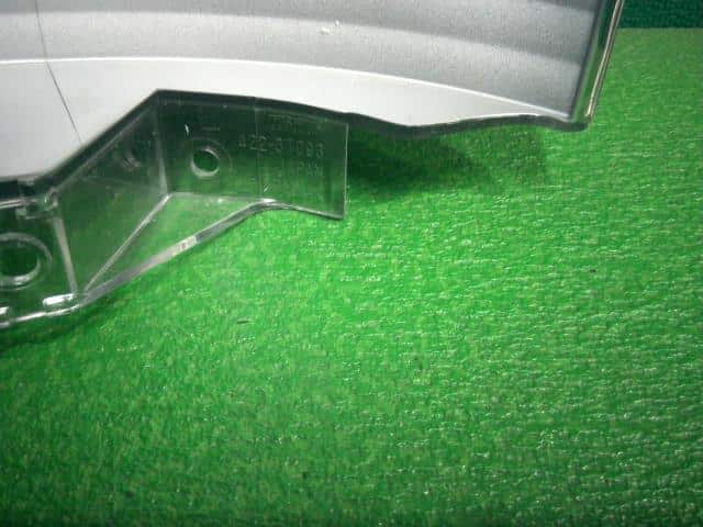 [Used]Left Side Marker Light MITSUBISHI Canter MK580529 - BE FORWARD ...