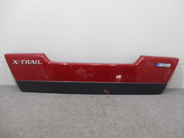 [Used] Rear Finish Panel NISSAN X-TRAIL T31 90901 1DJ0A / 90901 1DJ1A ...