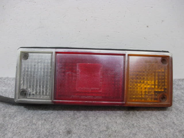 [Used] Right Tail Light MAZDA Bongo SKF2T KOITO 220-41555 - BE FORWARD ...