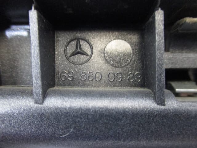 [Used] Radiator Grille MERCEDES-BENZ A class W169 169 880 09 83 - BE ...