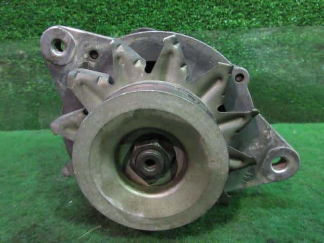 [Used]Alternator ISUZU ELF 8970739231 - BE FORWARD Auto Parts