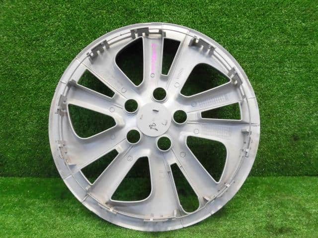 [Used]Wheel Cover TOYOTA Prius 4260247180 - BE FORWARD Auto Parts