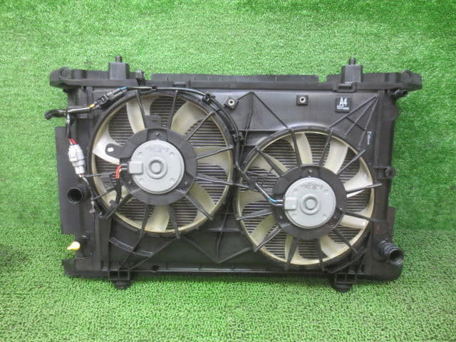 [Used]Radiator TOYOTA Mark X Zio 2007 DBA-ANA10 - BE FORWARD Auto Parts