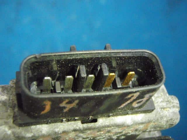 [Used]Ignition Igniter TOYOTA Hilux Surf 1998 GF-RZN185W - BE FORWARD Auto Parts