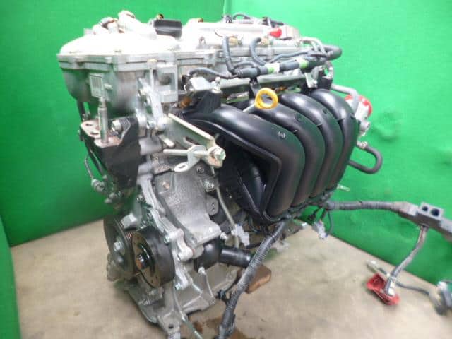 [Used]2ZR-FE Engine TOYOTA Auris DBA-ZRE152H 1900037250 - BE FORWARD ...
