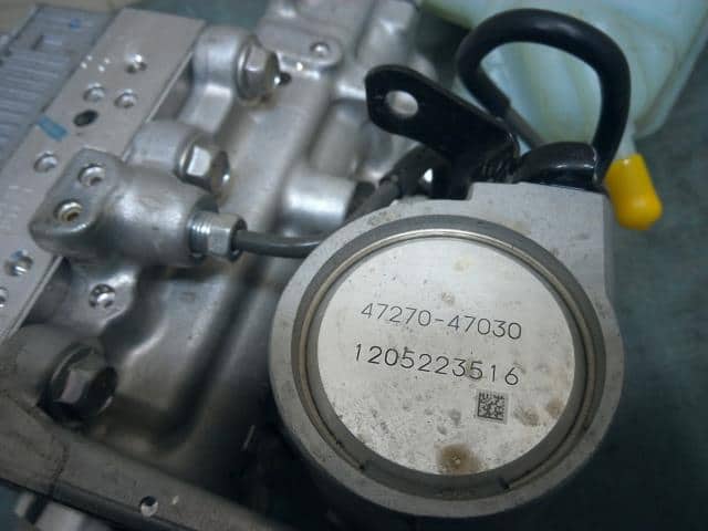 [Used]ABS Actuator TOYOTA Aqua 4707052020 - BE FORWARD Auto Parts