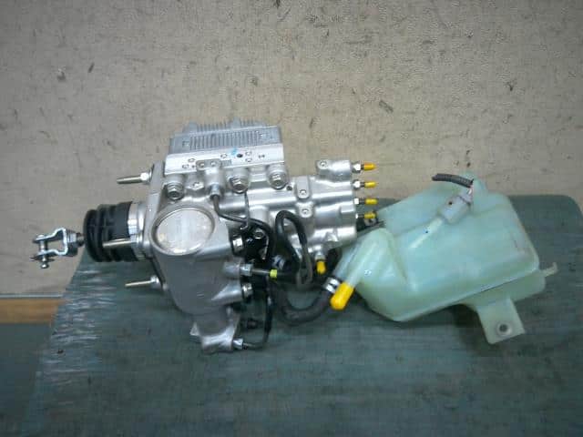 [Used]ABS Actuator TOYOTA Aqua 4707052020 - BE FORWARD Auto Parts