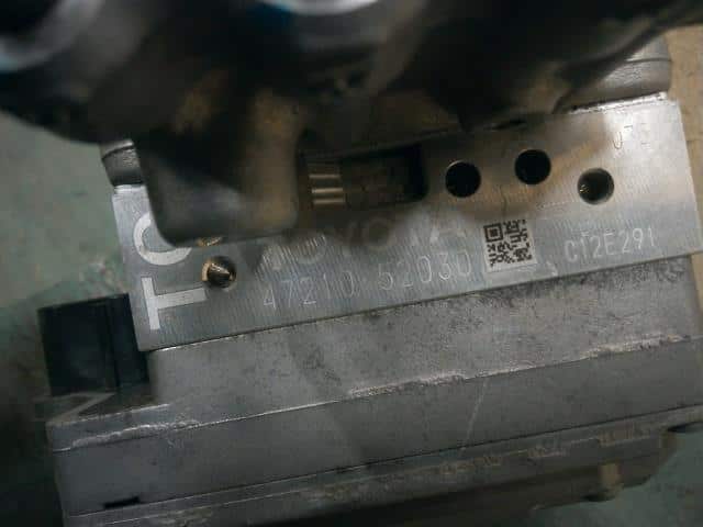 [Used]ABS Actuator TOYOTA Aqua 4707052020 - BE FORWARD Auto Parts