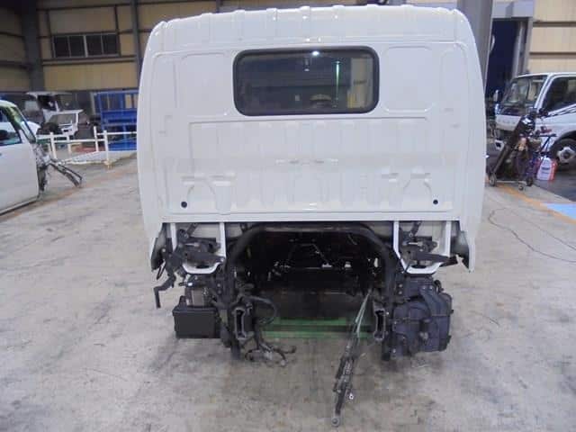 [Used]Cabin TOYOTA Dyna - BE FORWARD Auto Parts