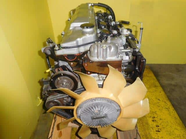 [Used]4HV1 Engine ISUZU ELF - BE FORWARD Auto Parts