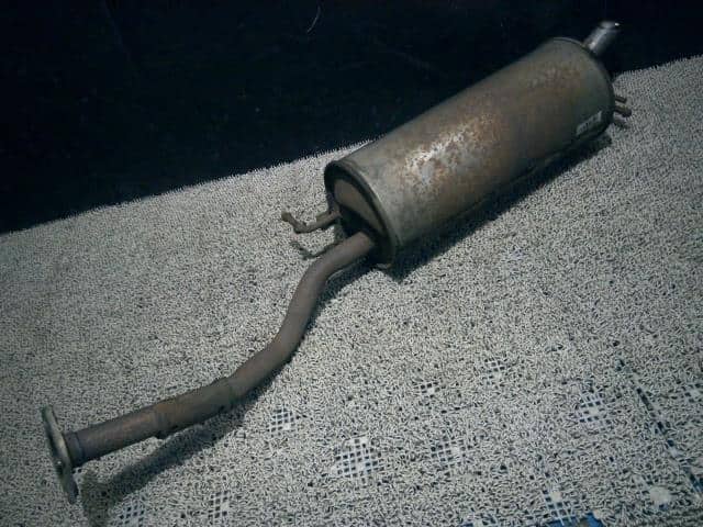 [Used]Rear Muffler TOYOTA Prius 2005 DAA-NHW20-AHEEB-A 1743021580 - BE ...