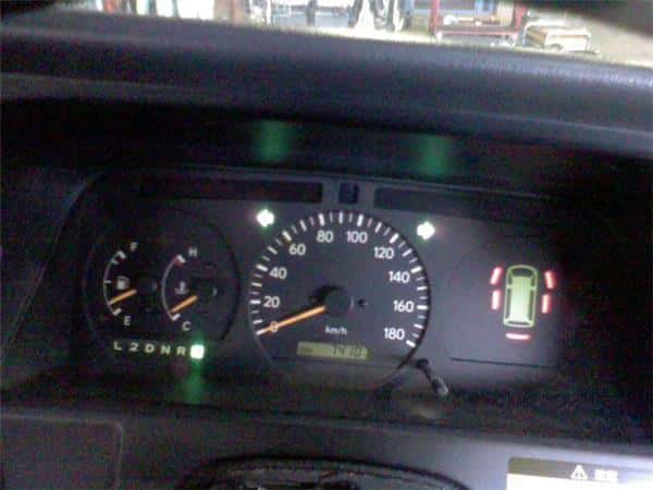 [Used]Speedometer TOYOTA Hiace 2004 TC-TRH124B - BE FORWARD Auto Parts