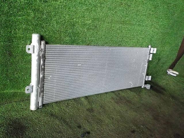 [Used]Condenser SUZUKI Swift 2018 CBA-ZC33S 9531068R00 - BE FORWARD ...