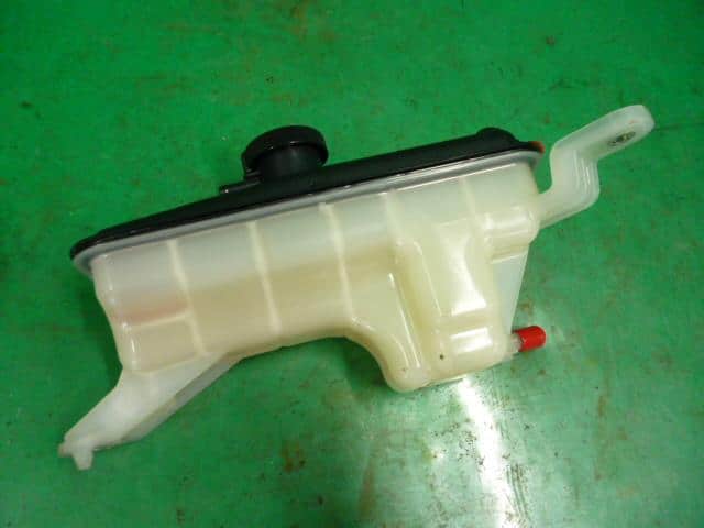 [Used]Coolant Tank TOYOTA Vanguard 2009 DBA-ACA38W 1647028110 - BE ...