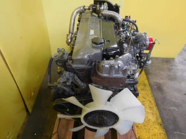 [Used]4HF1 Engine ISUZU ELF - BE FORWARD Auto Parts