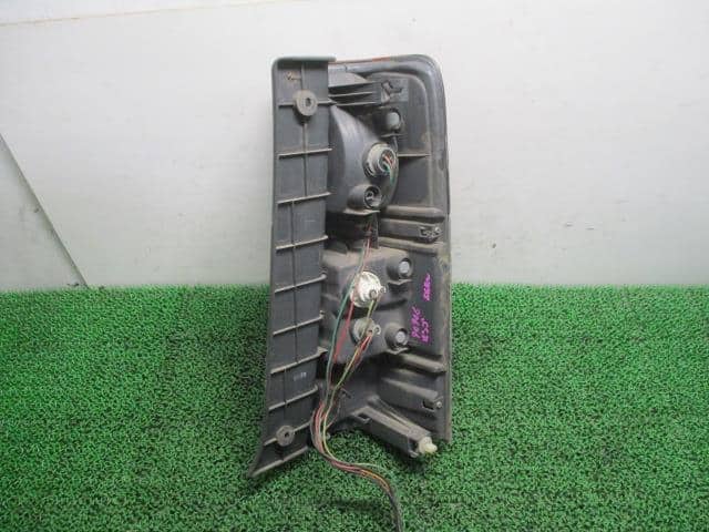 [Used]Left Tail Light MAZDA Bongo Friendee 2005 GH-SGEW - BE FORWARD ...