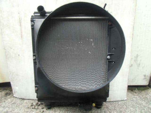 [Used]Radiator MITSUBISHI Canter 2012 TKG-FBA20 ME418717 - BE FORWARD ...