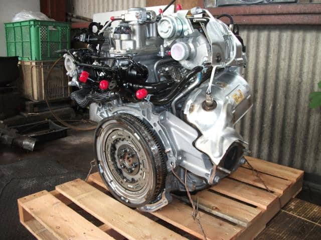 [Used]H5F Engine Renault Lutecia - BE FORWARD Auto Parts