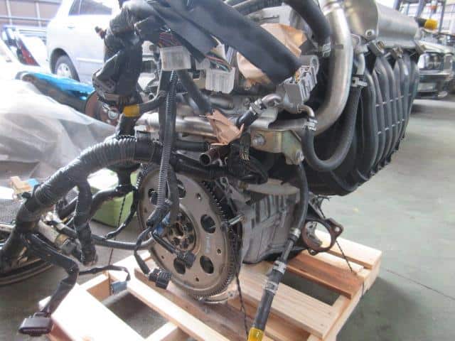 [Used]1AZ-FSE Engine TOYOTA Isis 2005 CBA-ANM10W 1900028330 - BE ...