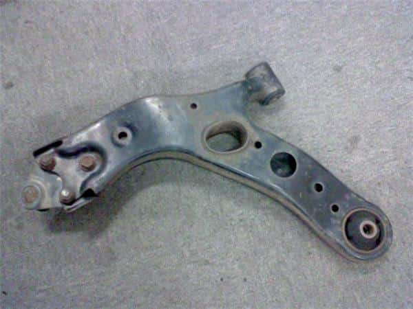 [Used]Front Right Lower Control Arm TOYOTA Vanguard 2007 DBA-ACA33W ...