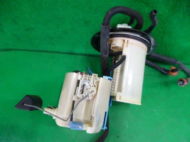 [Used]Fuel Pump TOYOTA Blade 2006 DBA-AZE156H 2322037070 - BE FORWARD ...