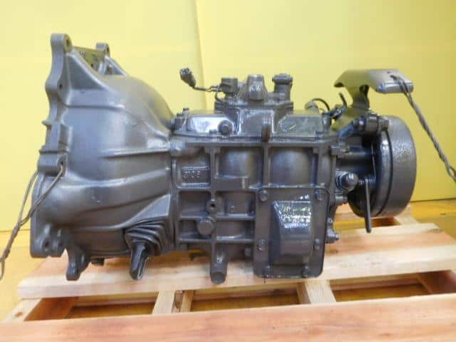 [Used]Manual Transmission MITSUBISHI Canter 1993 U-FE315BN ME604616 ...