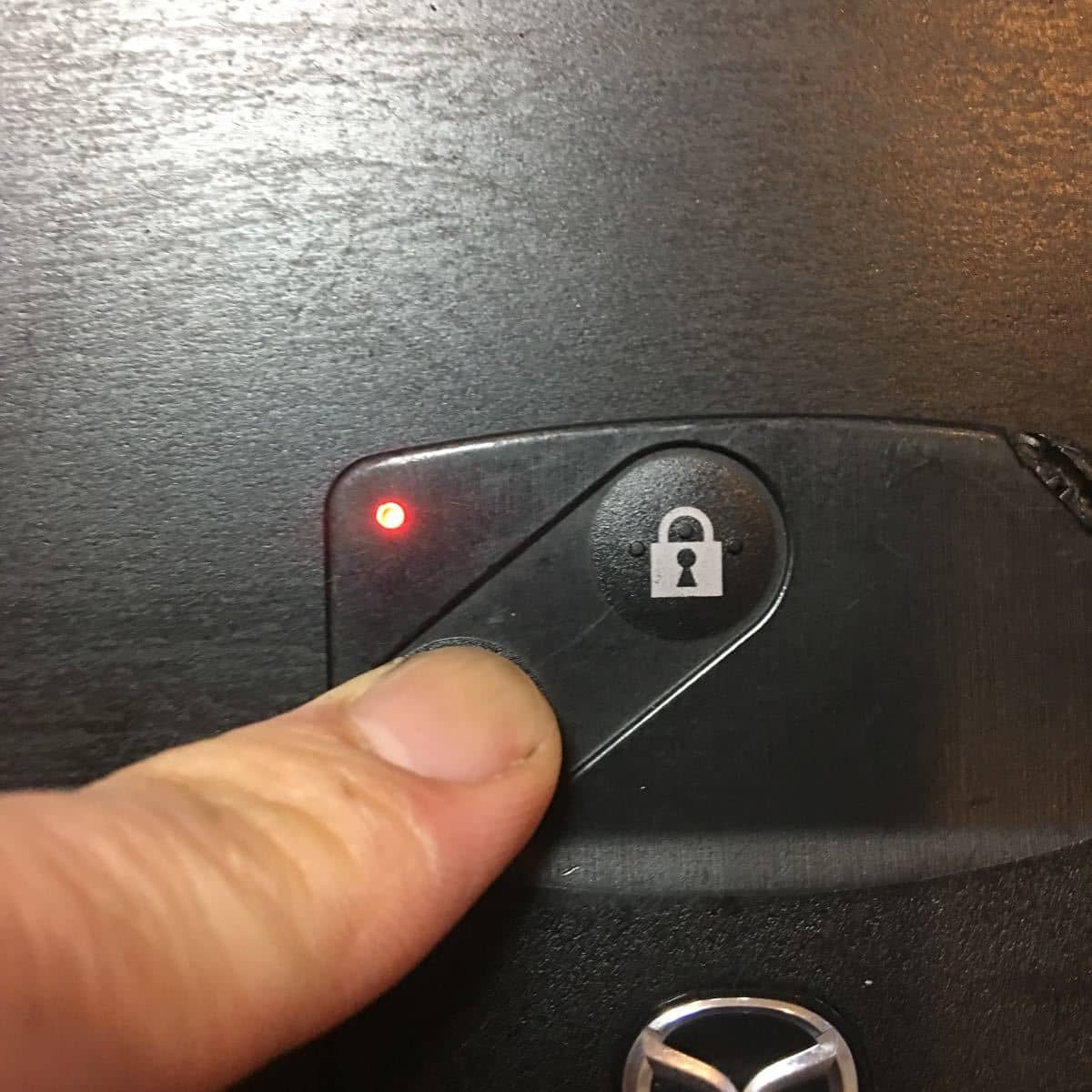 [Used]2B such as SMZ676 Mazda Genuine Keyless smart key card Verisa ...