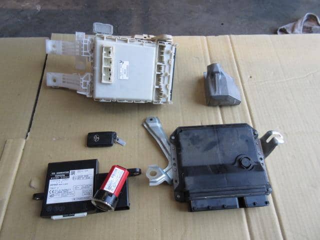 [Used]Toyota Vitz NCP91 Engine Control Unit / ECU[11327945] - BE ...