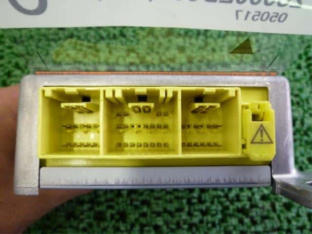 [Used]Tiida C11 Computer [8789843] - BE FORWARD Auto Parts