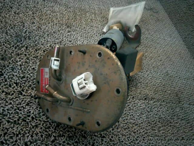 [Used]Fuel Pump SUBARU Forester 1997 E-SF5 42021 FC010 - BE FORWARD ...