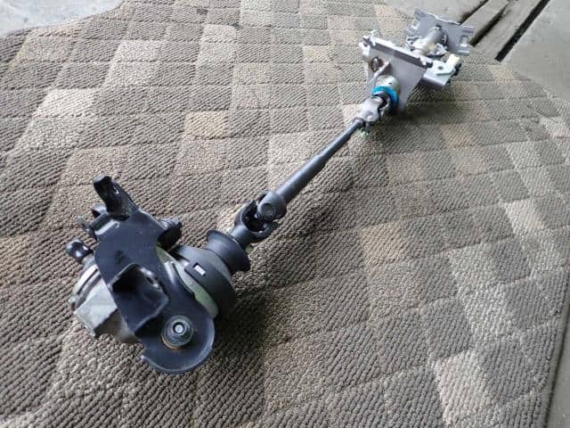 [Used]Carry DA16T Steering Shaft [14707435] - BE FORWARD Auto Parts