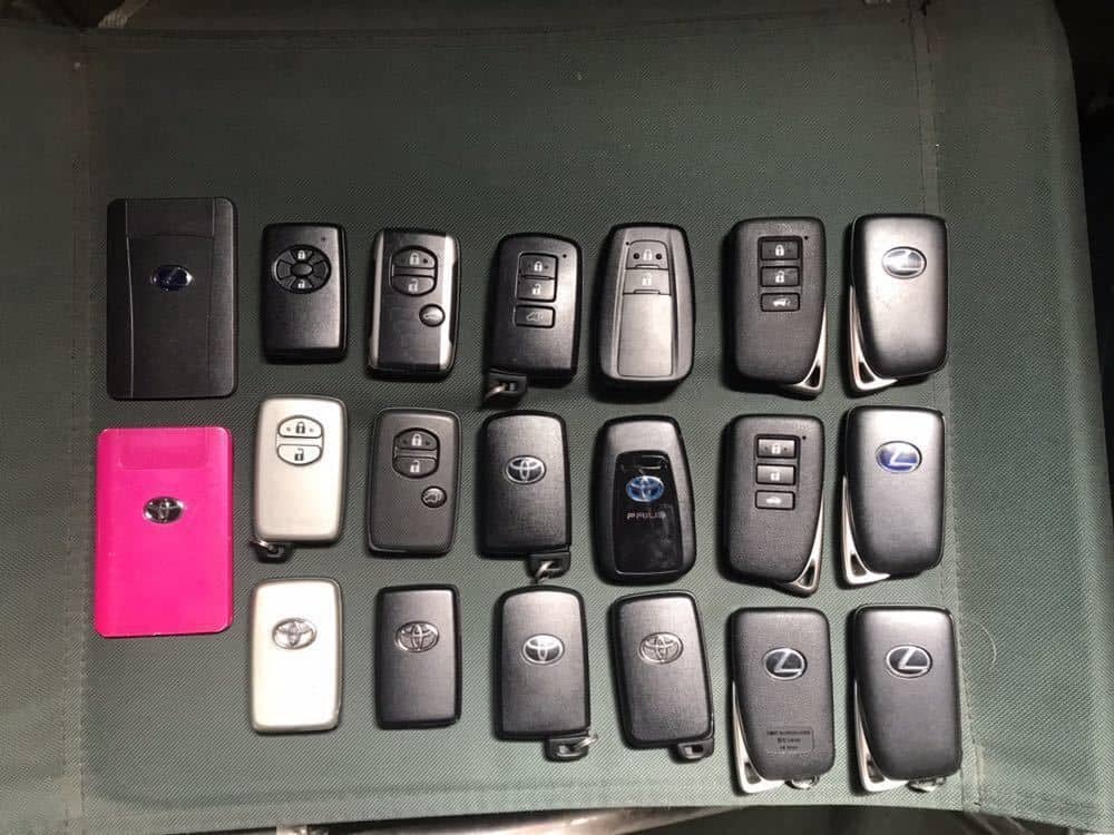 [Used]Toyota Lexus Smart Key card key Engine starter watch ...